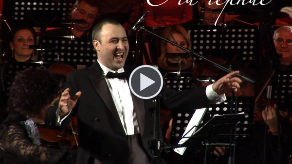 svejo.net | Руслан Мъйнов пее любими руски песни